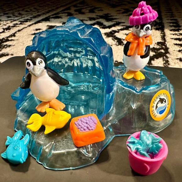 Littlest Pet Shop | Toys | Littlest Pet Shop Pete Penny Penguin Sea ...